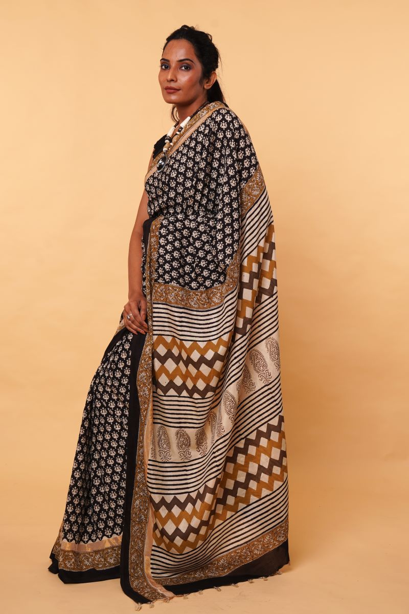 Black Buti Dabu Print Mul Cotton Silk Saree - House Of Elegance – House ...